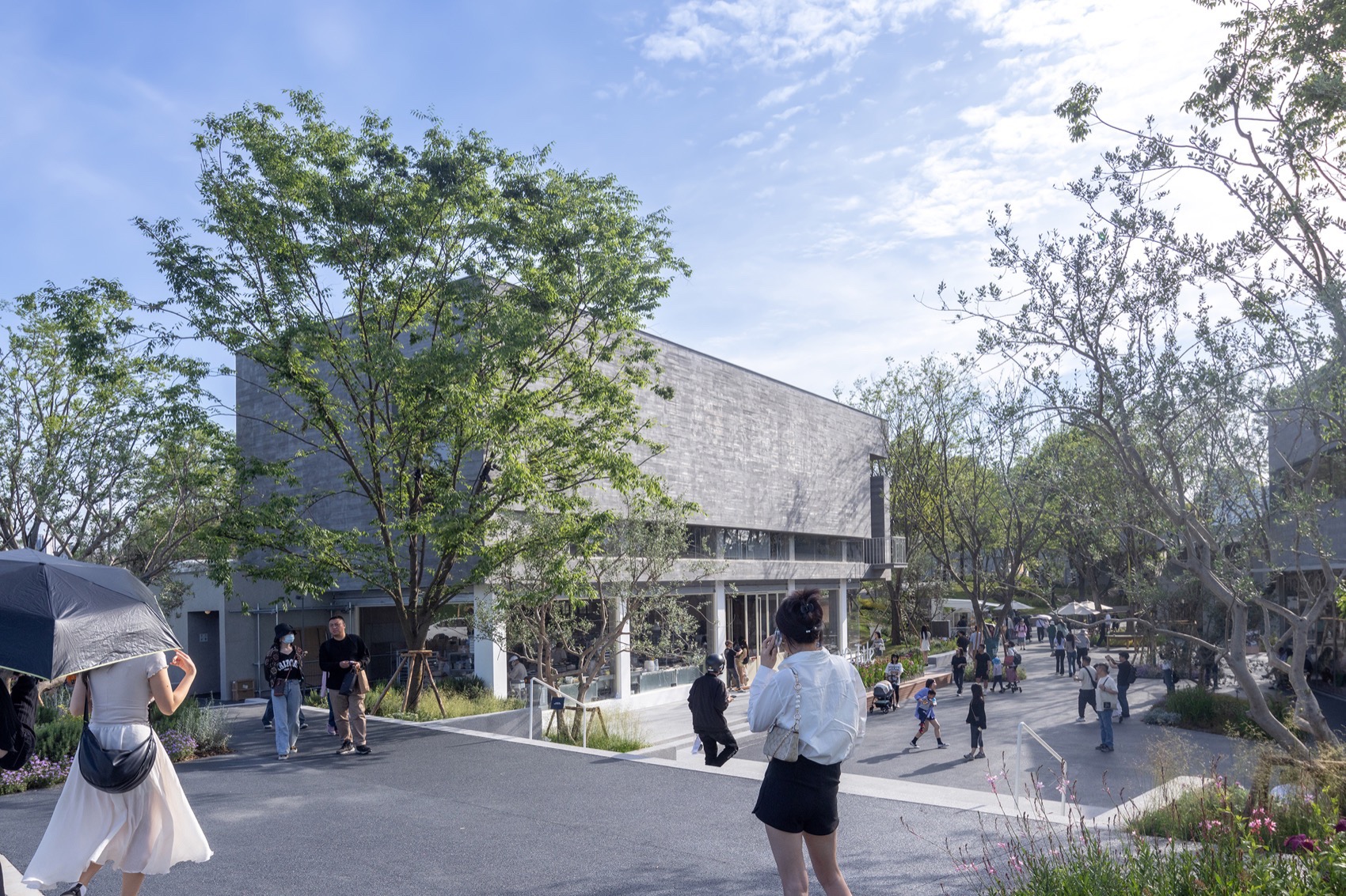 The Luxe Lakes CPI Island Commercial Renewal by VARI Design - 谷德设计网