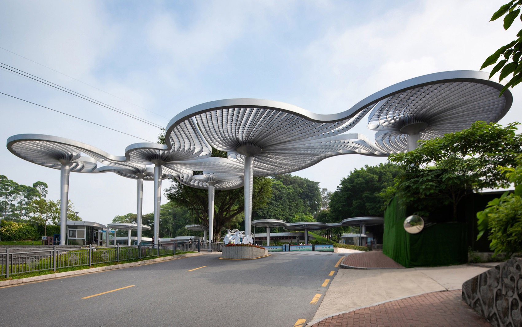 Yunshan Road South Distribution Square of Baiyun Mountain by SCAD - 谷德设计网