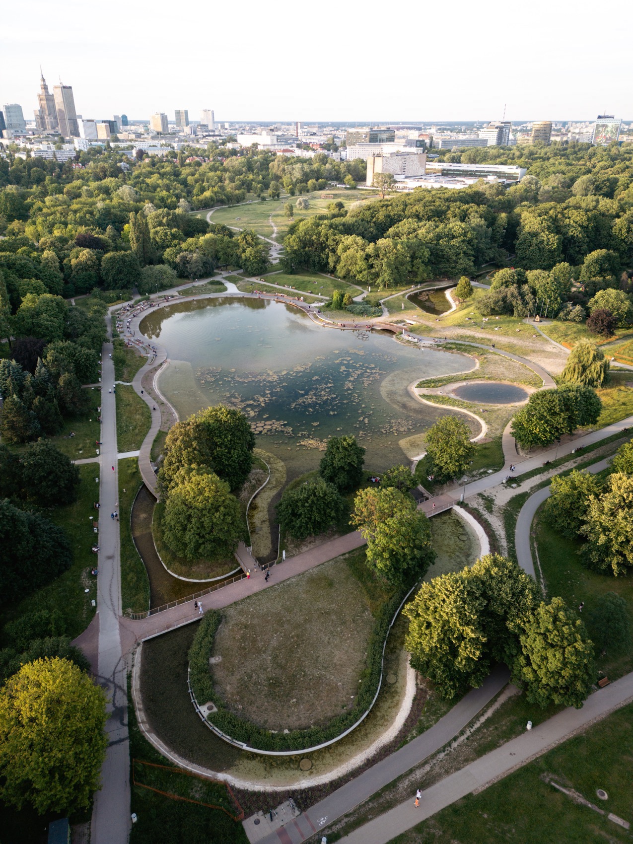 Modernization of Pole Mokotowskie Park in Warsaw by WXCA - 谷德设计网