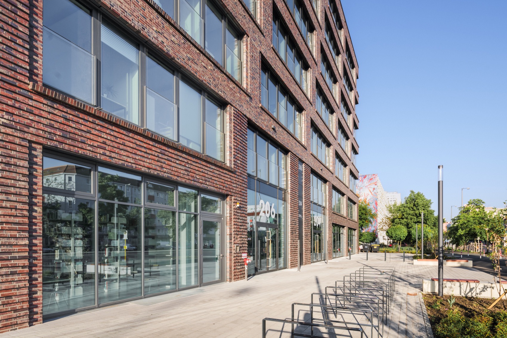 FA 206 Office Building by TCHOBAN VOSS Architekten - 谷德设计网