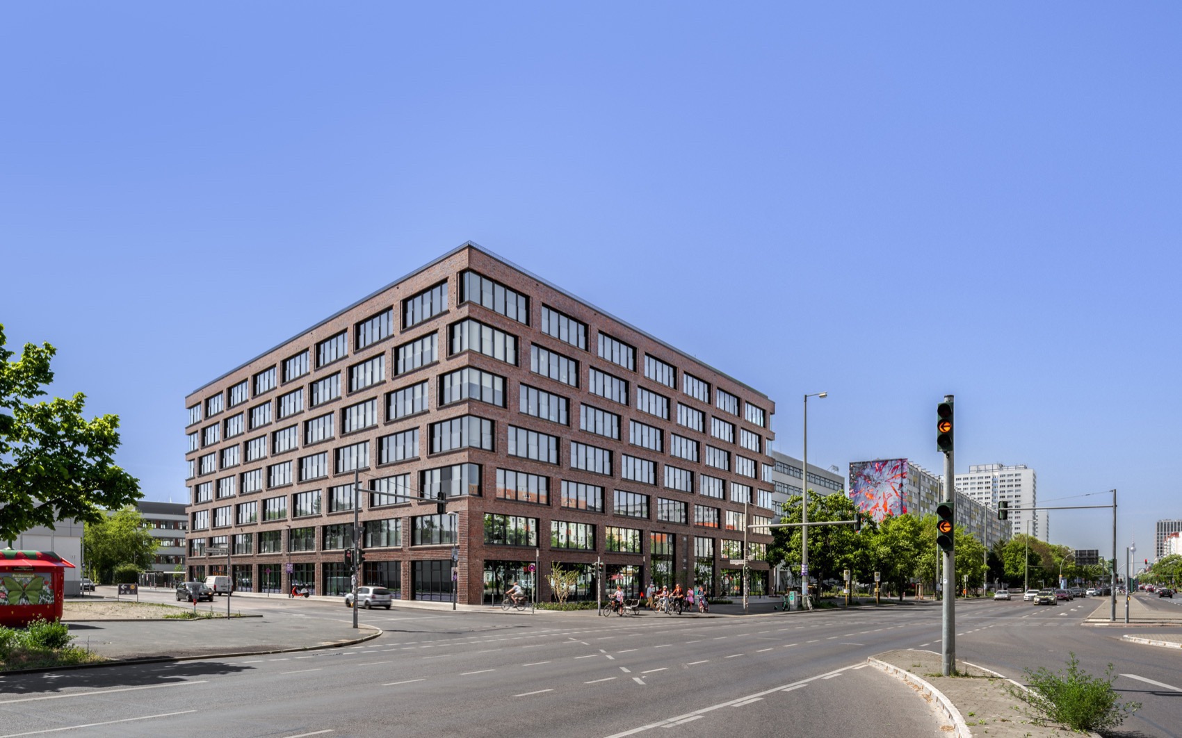 FA 206 Office Building by TCHOBAN VOSS Architekten - 谷德设计网