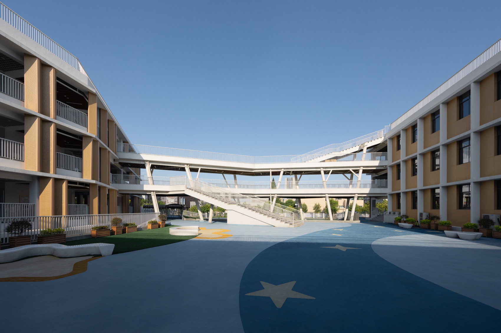The Primary School of Hangzhou Shangtang Unit by UAD - 谷德设计网