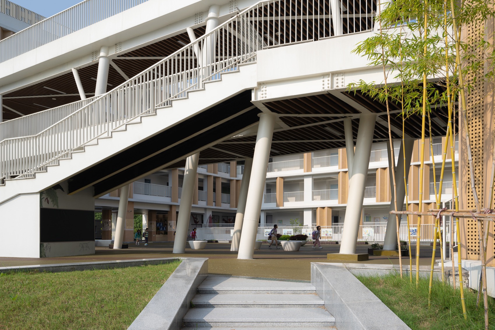 The Primary School of Hangzhou Shangtang Unit by UAD - 谷德设计网