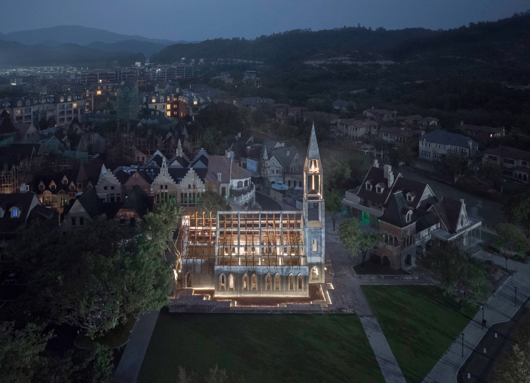 The “Old” Chaple by O-office Architects - 谷德设计网