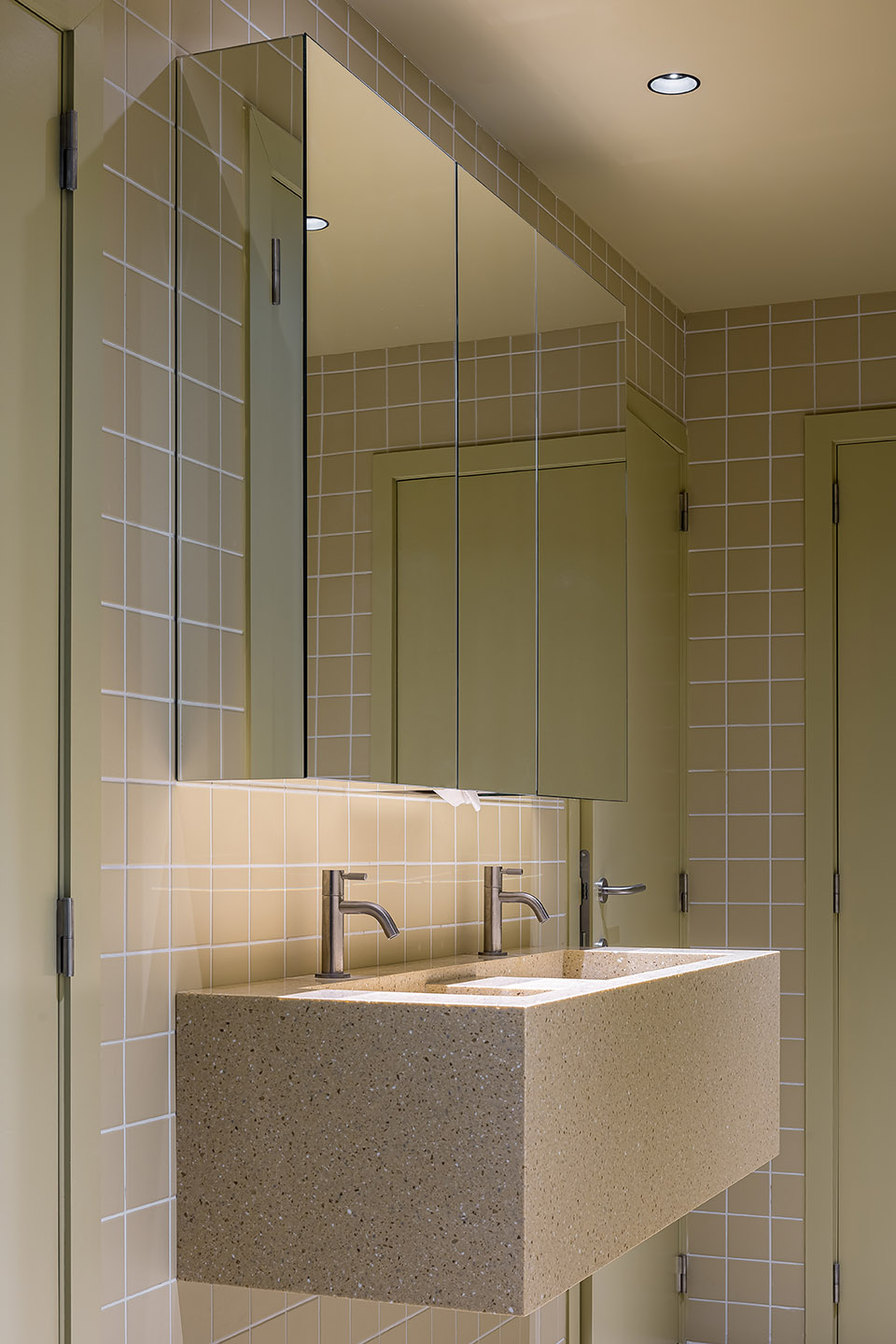 Link Lab Creative Offices by Stay Studio & Markland Architects - 谷德设计网