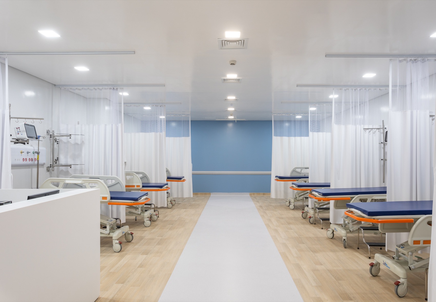 HELP – Teaching Hospital and Research Laboratories by Contemporanea ...