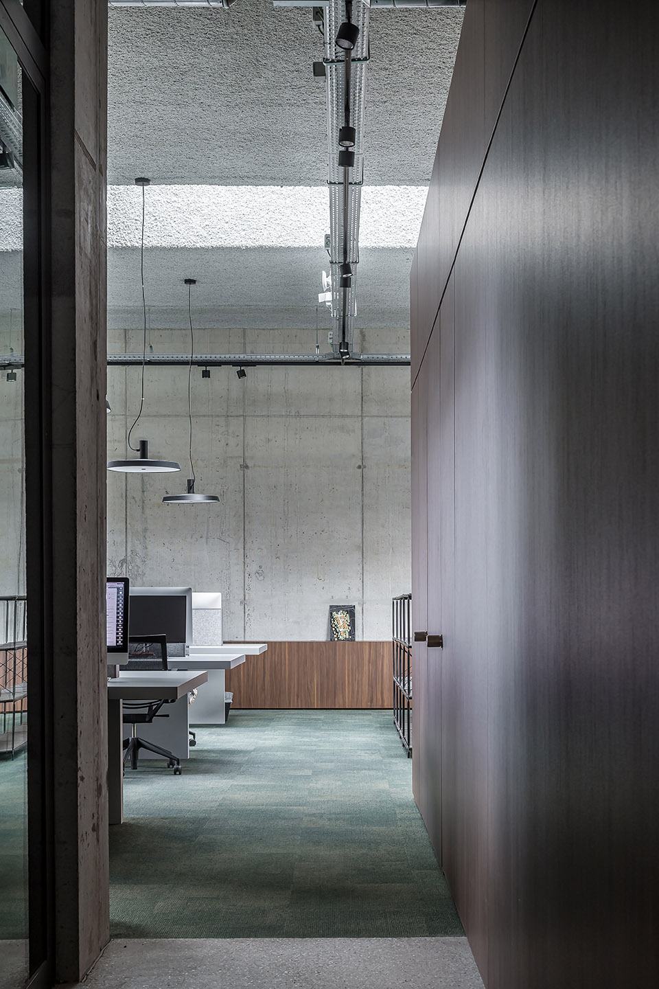 Link Lab Creative Offices by Stay Studio & Markland Architects - 谷德设计网