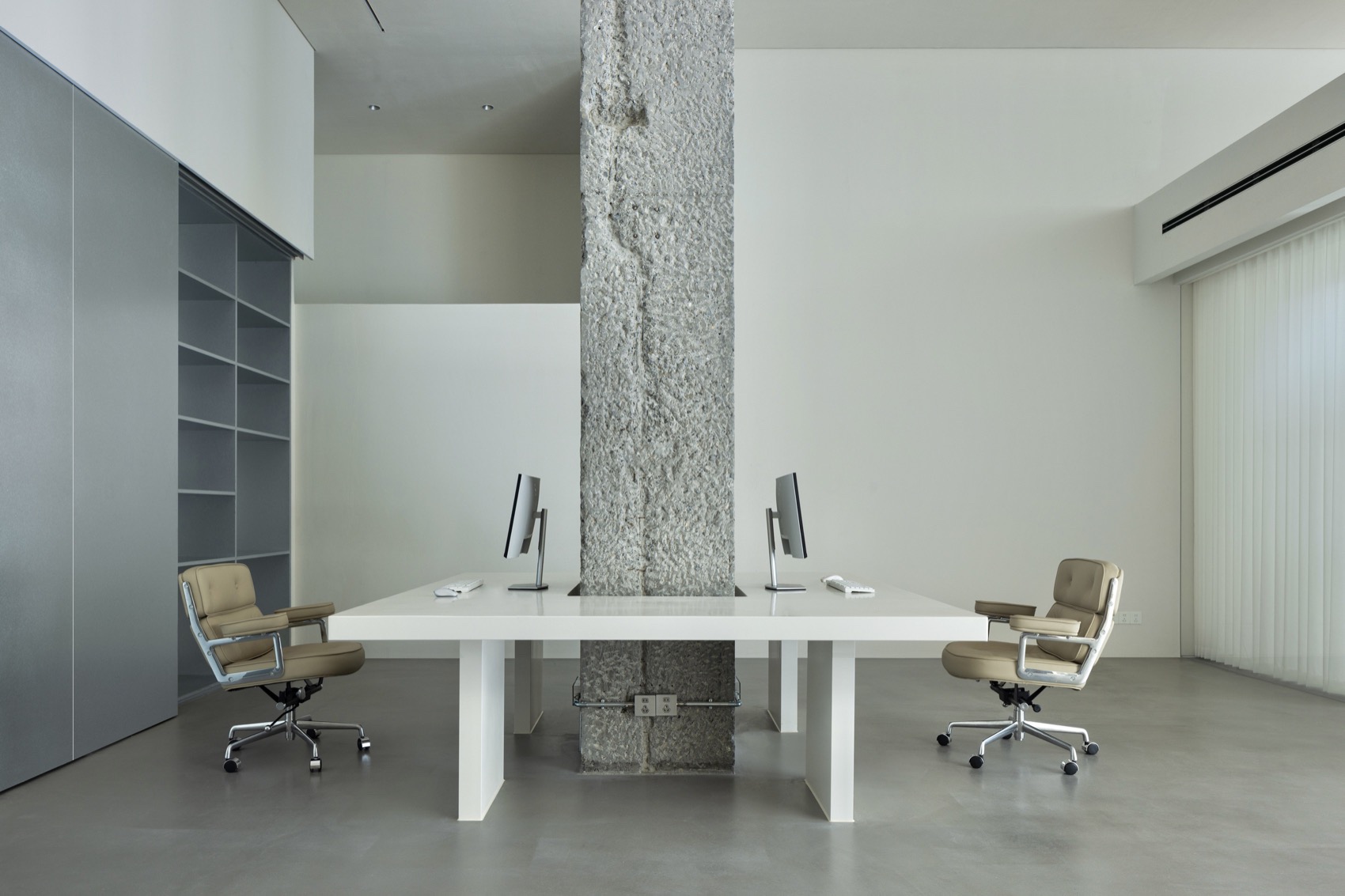 manzanilla Clothing Studio by Unknown design - 谷德设计网