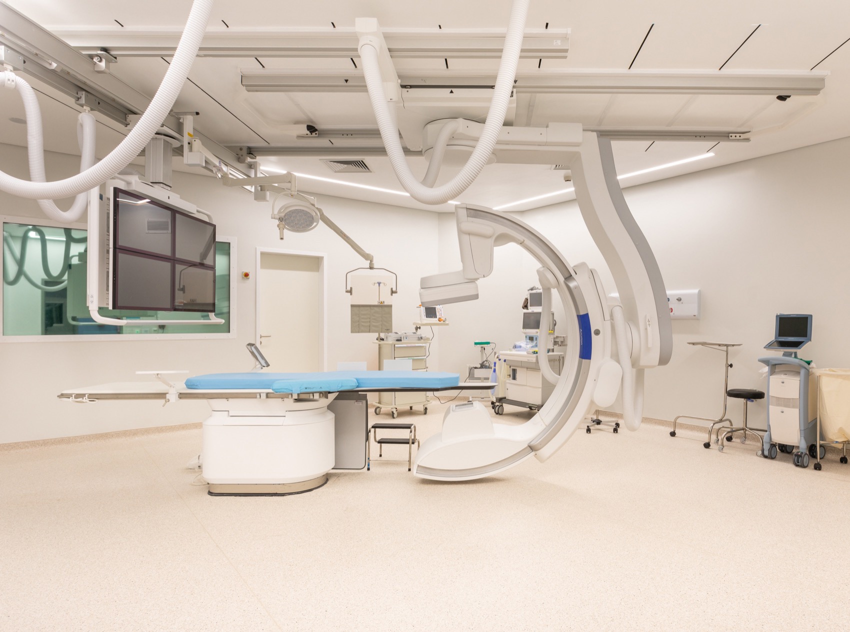 HELP – Teaching Hospital and Research Laboratories by Contemporanea ...