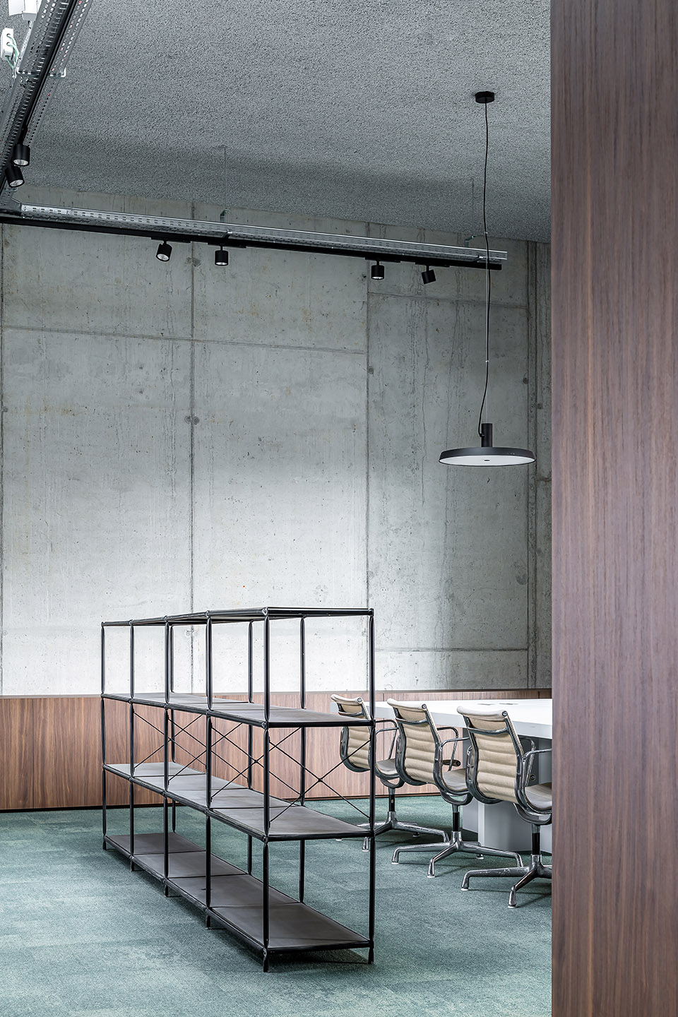 Link Lab Creative Offices by Stay Studio & Markland Architects - 谷德设计网