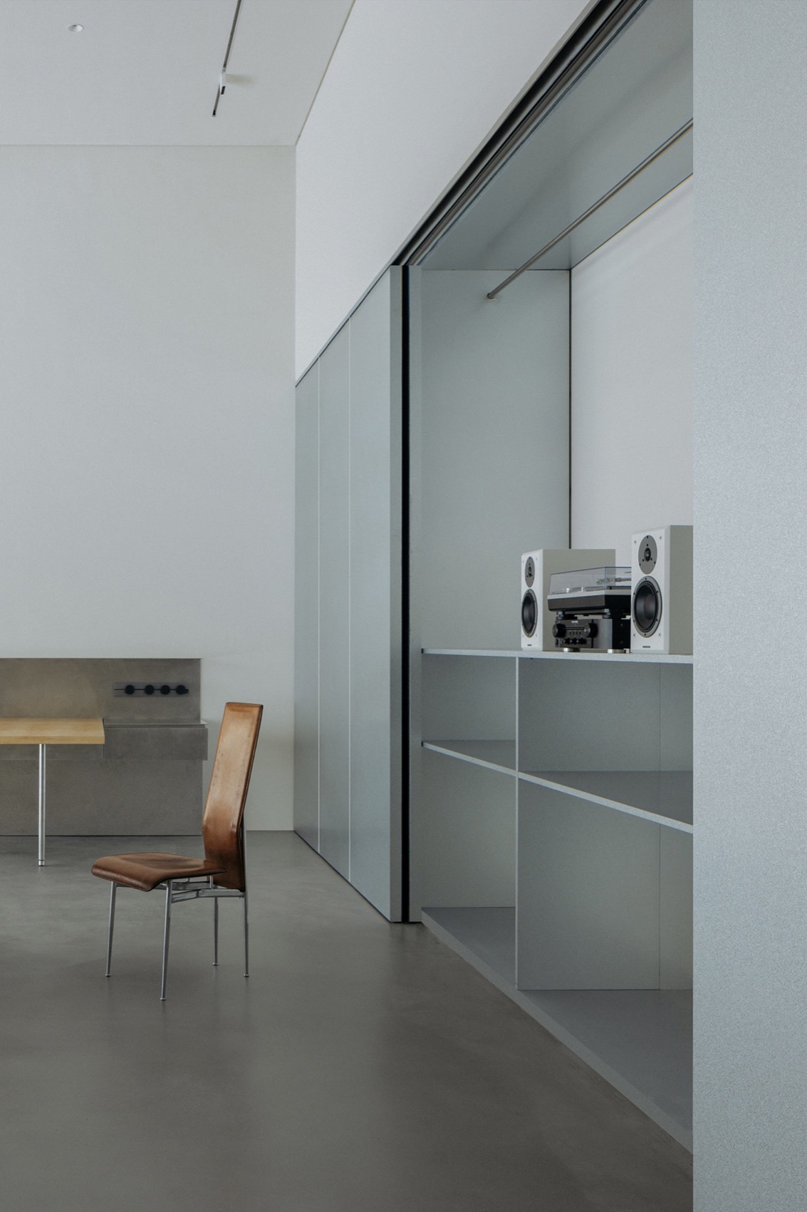 manzanilla Clothing Studio by Unknown design - 谷德设计网