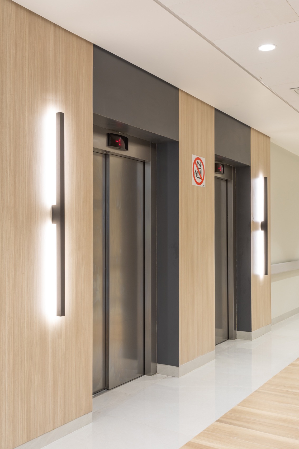 HELP – Teaching Hospital and Research Laboratories by Contemporanea ...