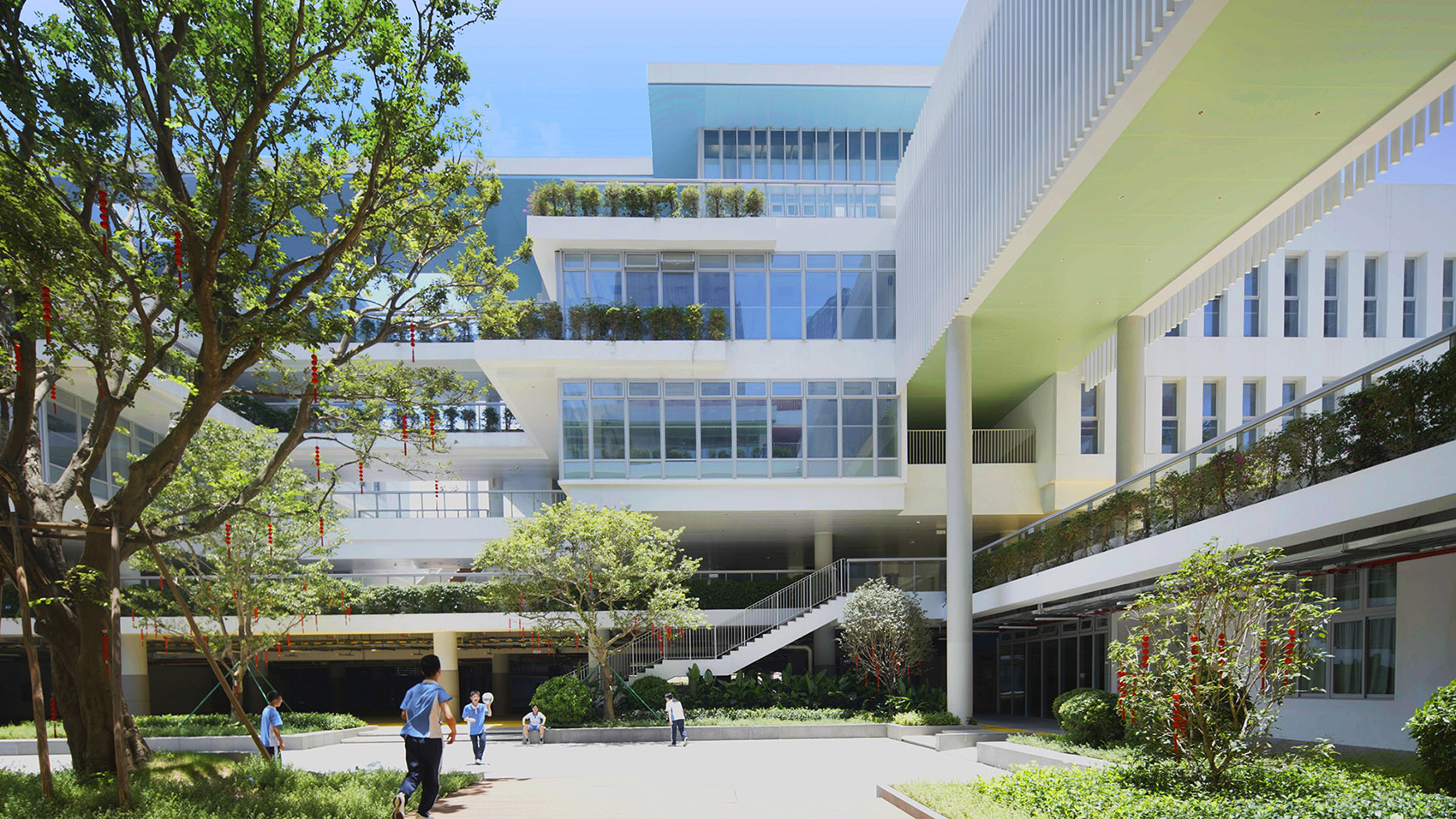 North Campus of Shenzhen Senior High School Group by Capol ...
