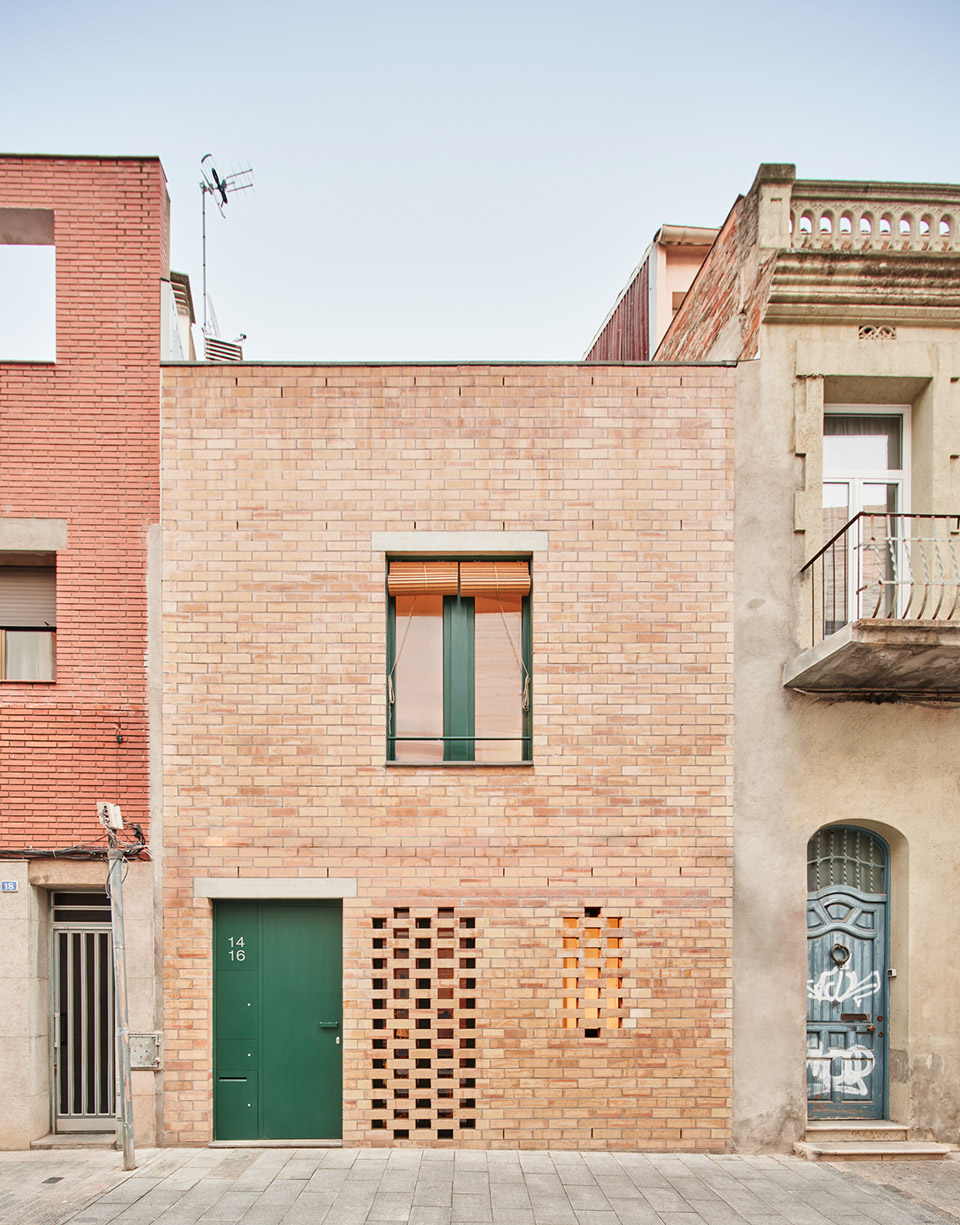 103RAV -New row house in Sabadell by Vallribera Noray Arquitectes - 谷德设计网