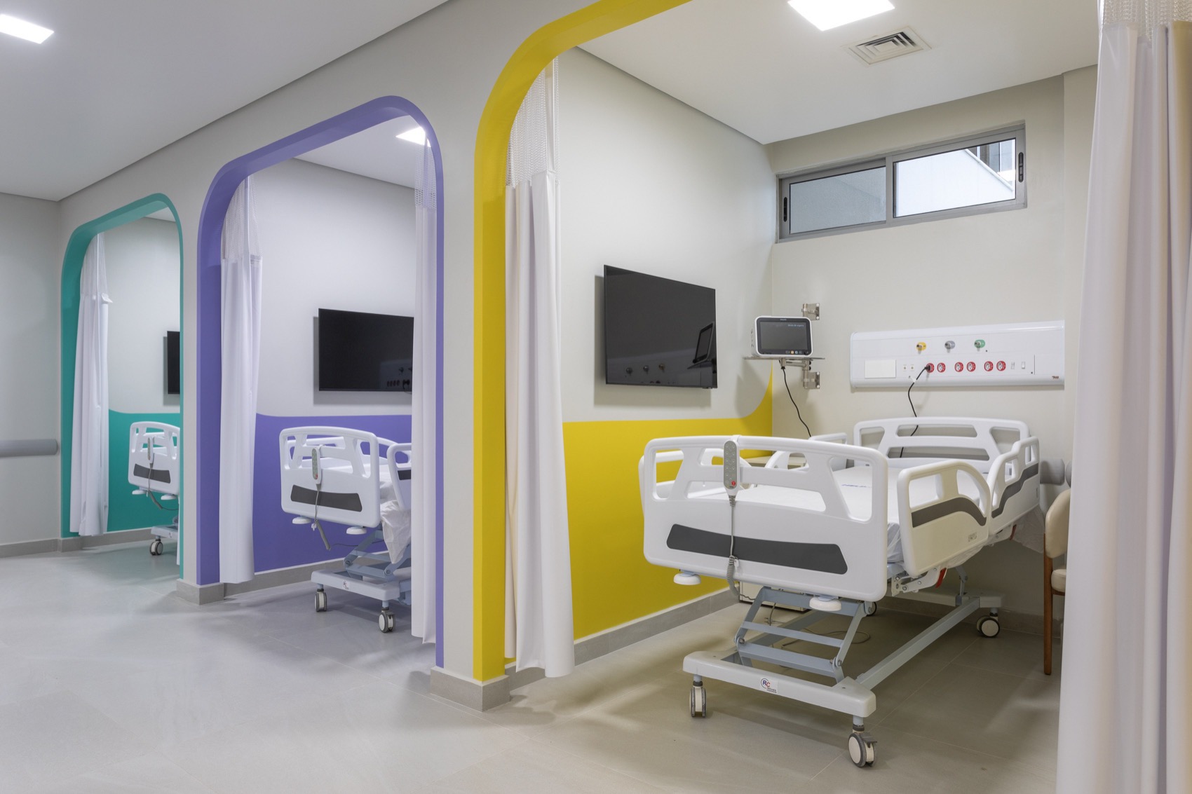 HELP – Teaching Hospital and Research Laboratories by Contemporanea ...