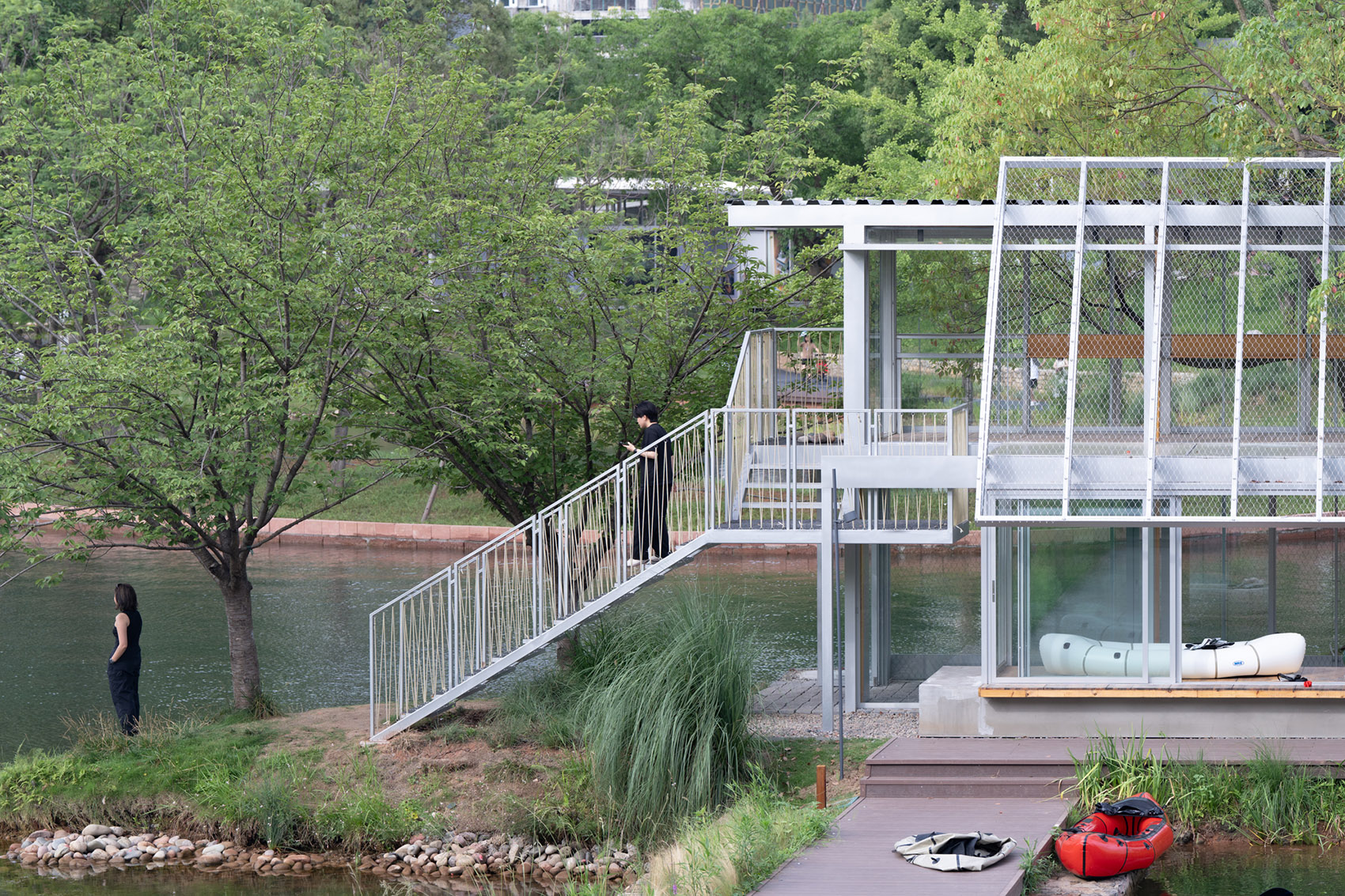 CPI W-18b by YIIIE Architects - 谷德设计网