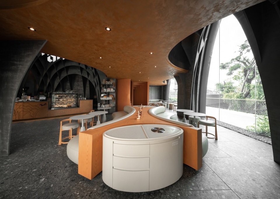 Nana咖啡烘焙Central Westville分店，泰国 / IDIN Architects - docin.com豆丁网