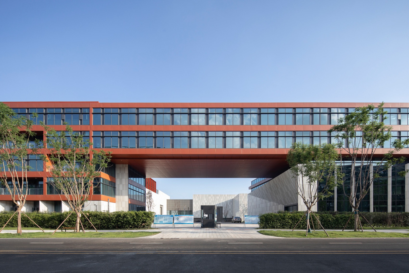 Chengdu Tianfu Xinglong Lake Laboratory by Jiangsu Provincial Zhongrui ...