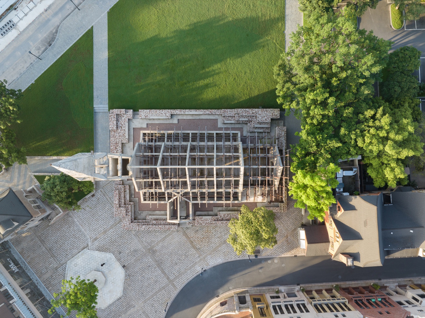 The “Old” Chaple by O-office Architects - 谷德设计网