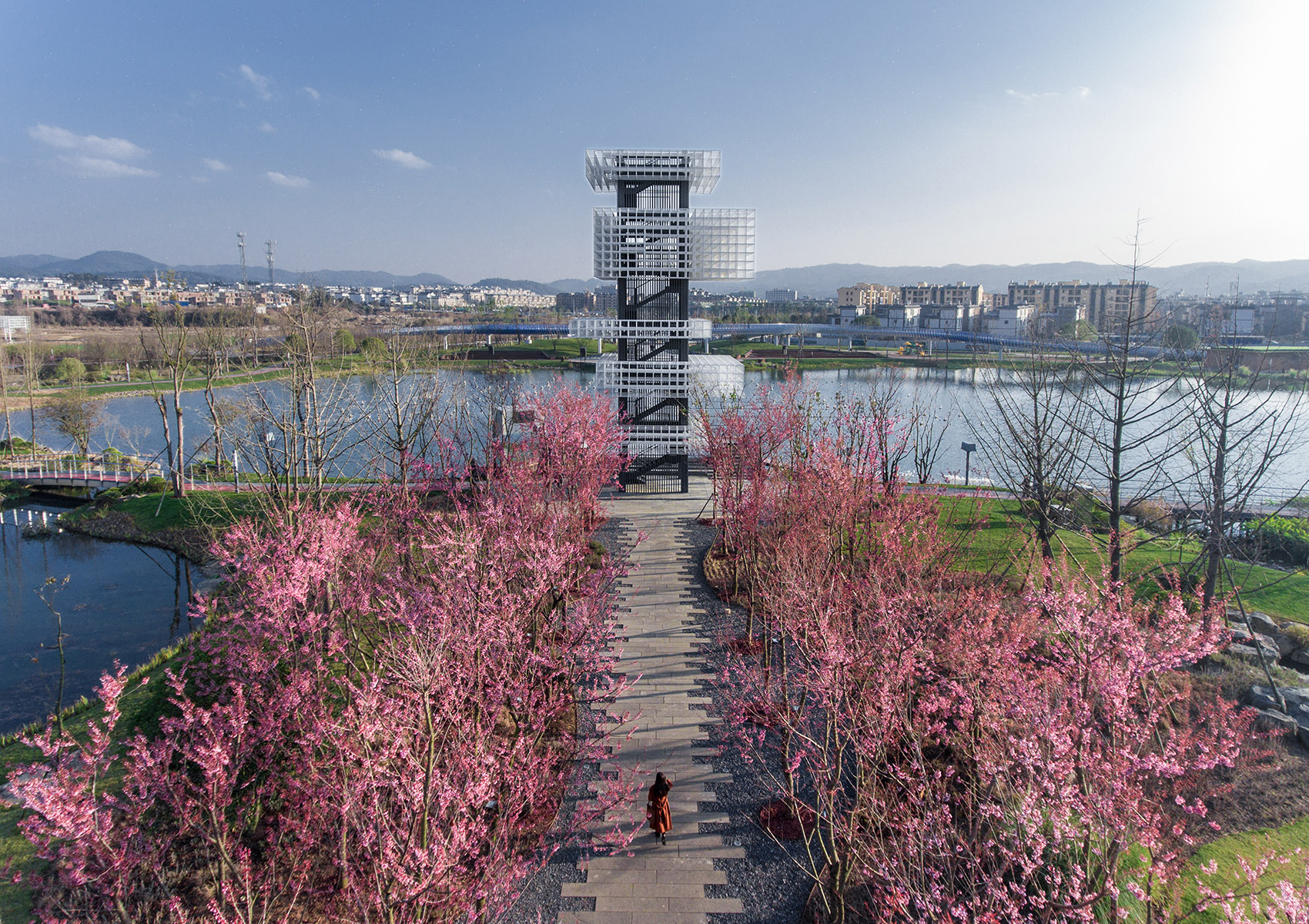 Youdian River Park System in Core Town Area by yǒu Landscape - 谷德设计网