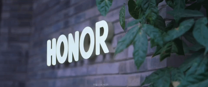 HONOR Flagship Store by HONOR Retail Design Studio - 谷德设计网