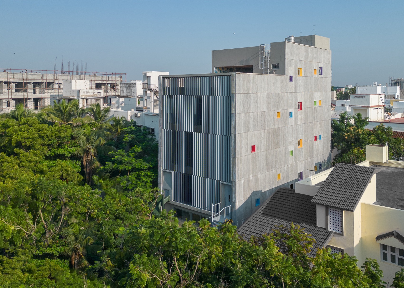 Learning Center at Quest by KSM Architecture - 谷德设计网