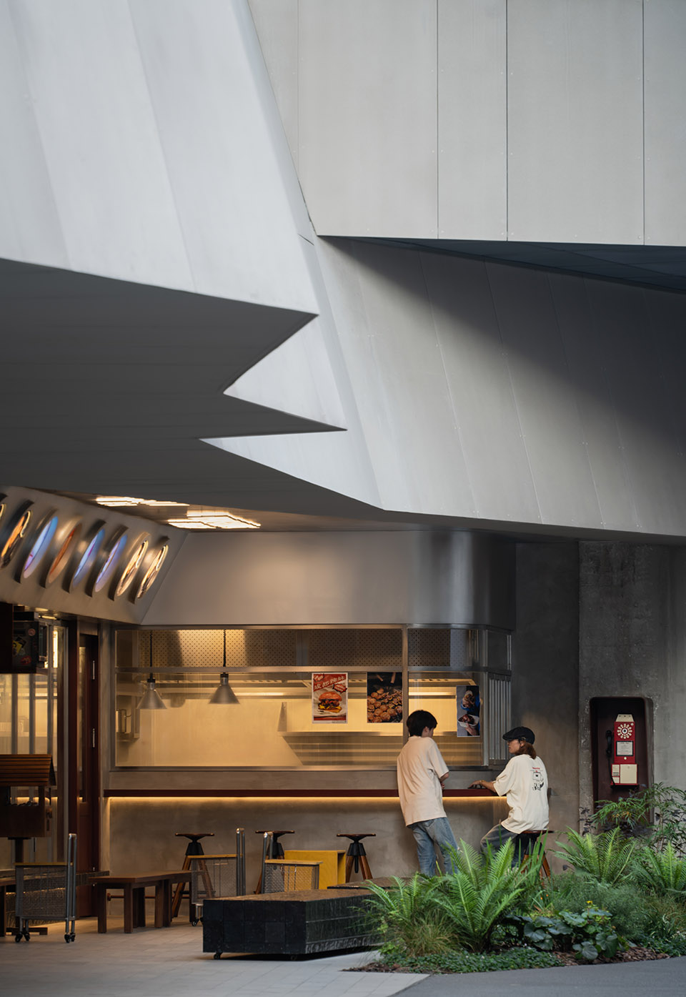 PAOMACHANG&RUSON by GE Production - 谷德设计网