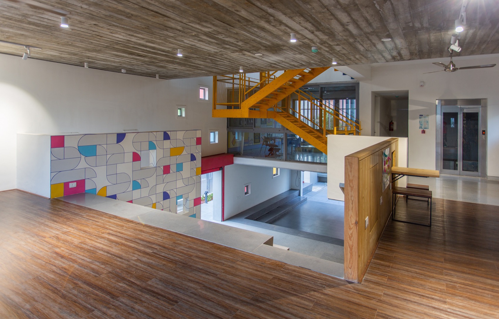 Learning Center at Quest by KSM Architecture - 谷德设计网