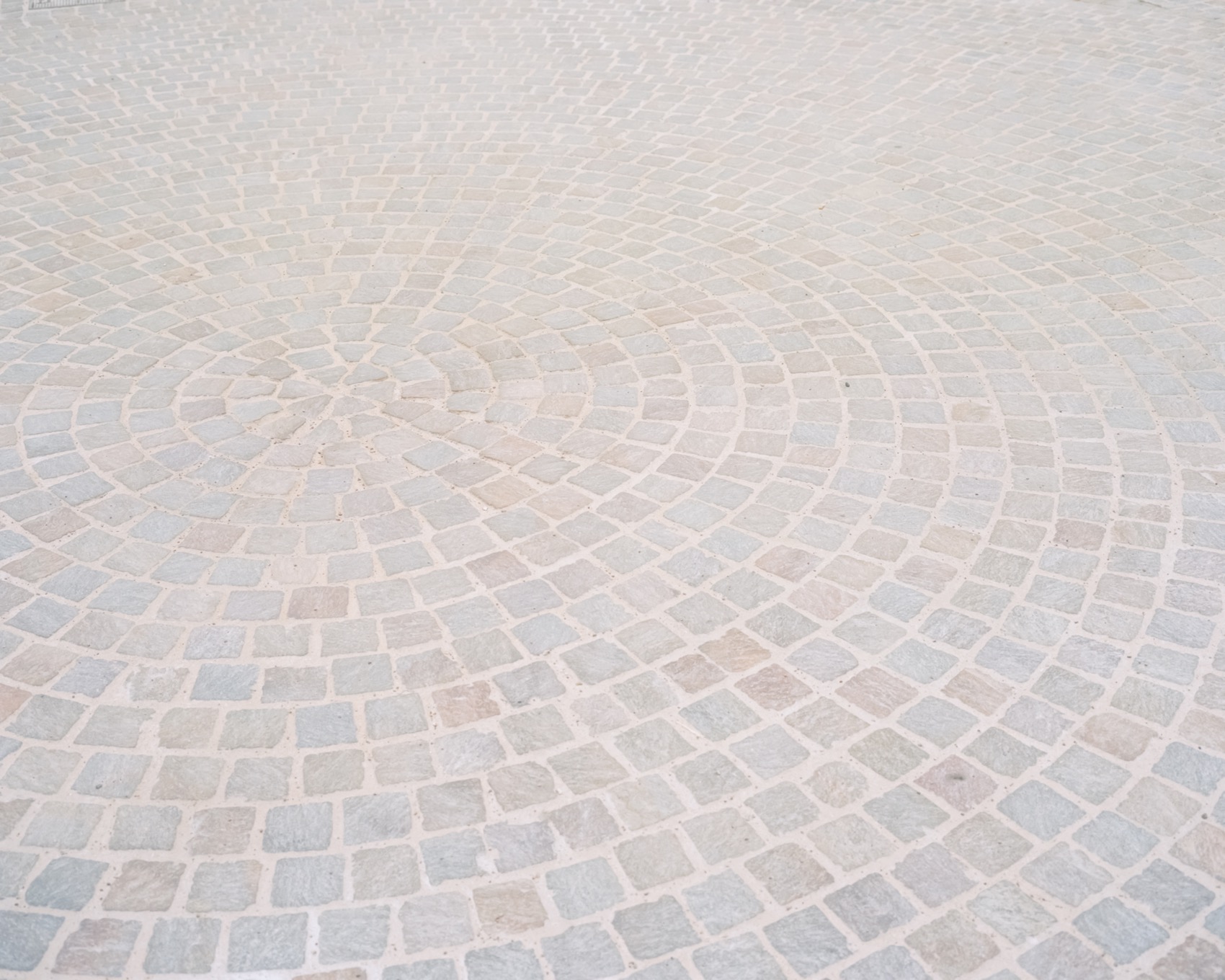 Piazza Cortevecchia by INOUT architettura - 谷德设计网