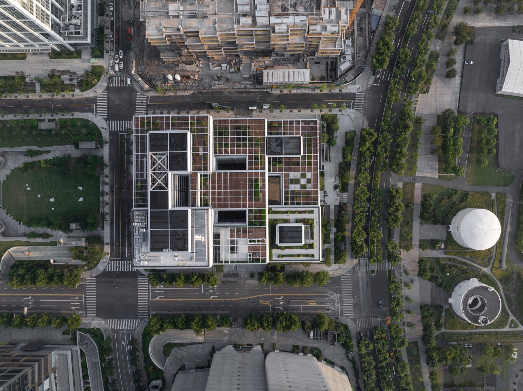 Foster + Partners completes Alibaba’s new Shanghai offices - 谷德设计网