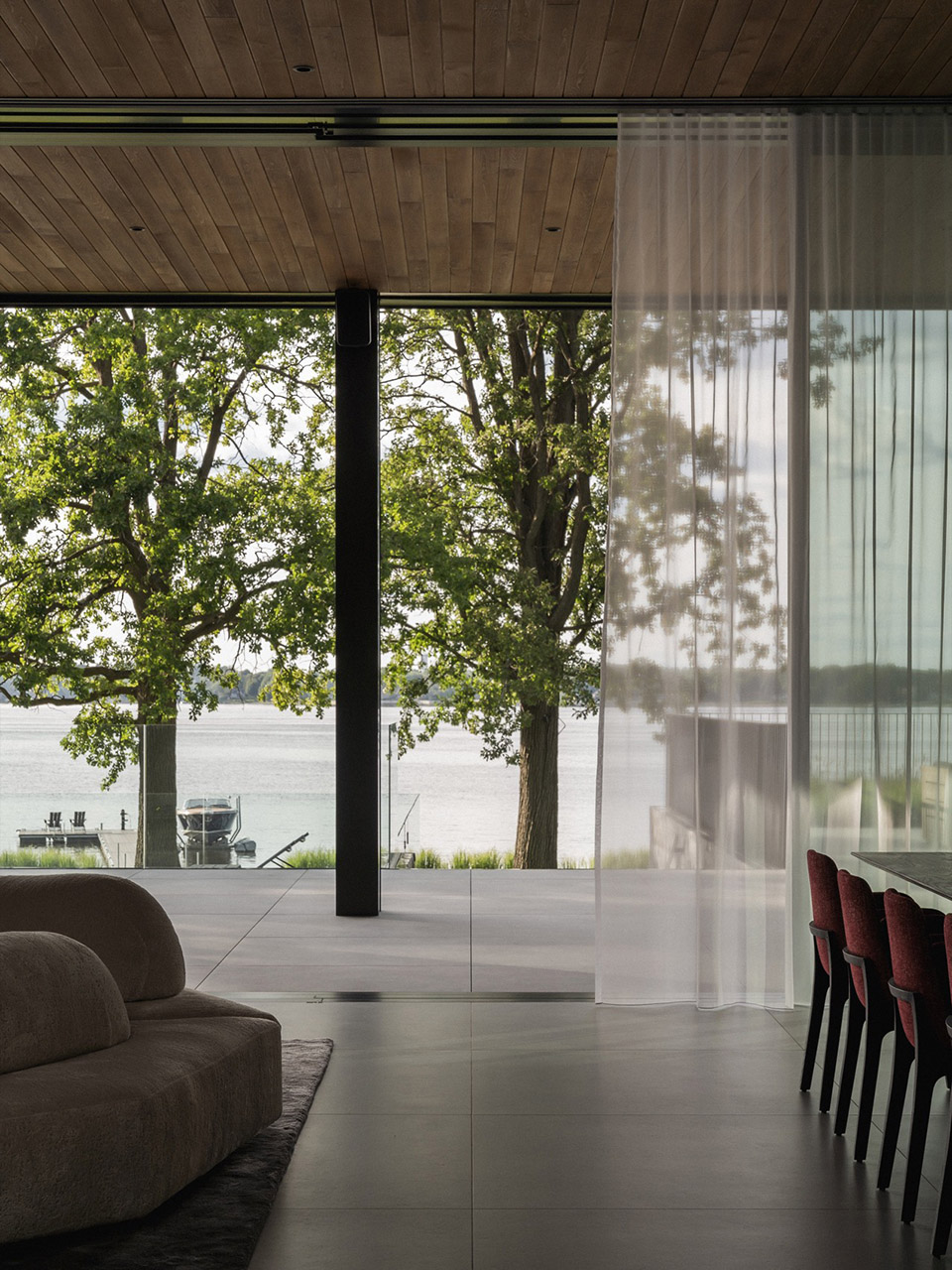 The Slate Residence by Blouin Beauchamp Architectes - 谷德设计网