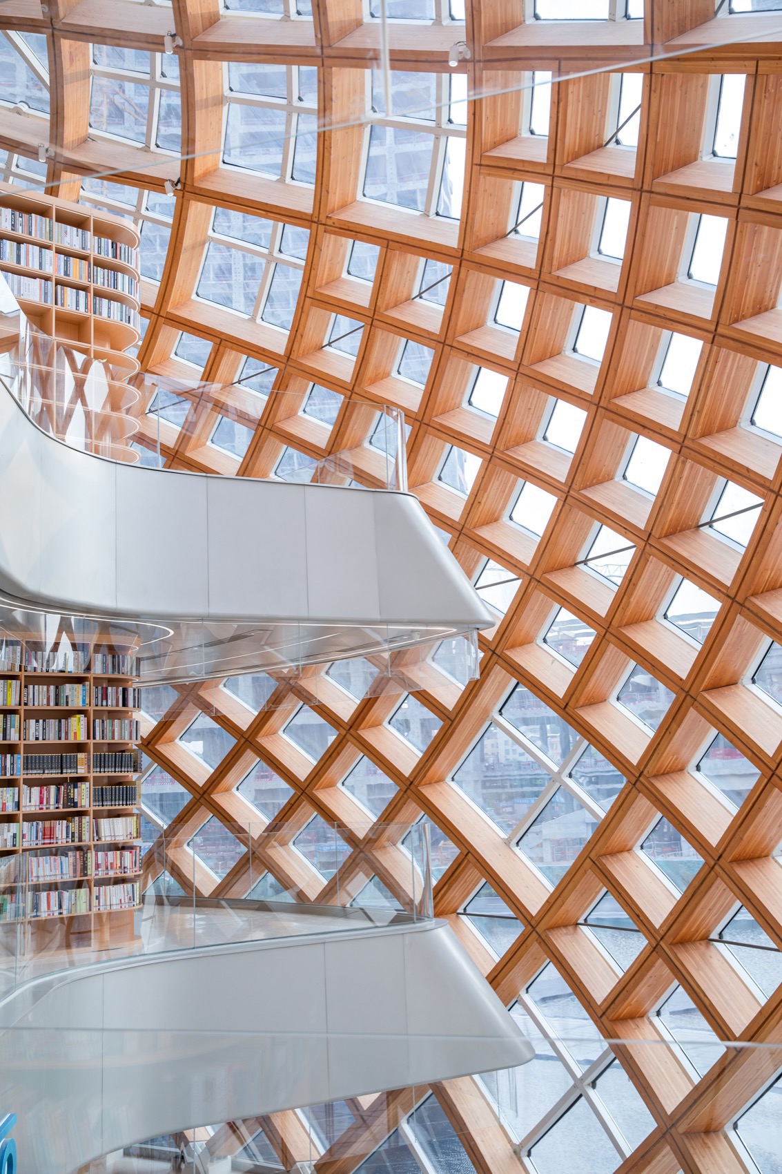 The Exhibition Center of CANNANO by HOT DESIGN - 谷德设计网