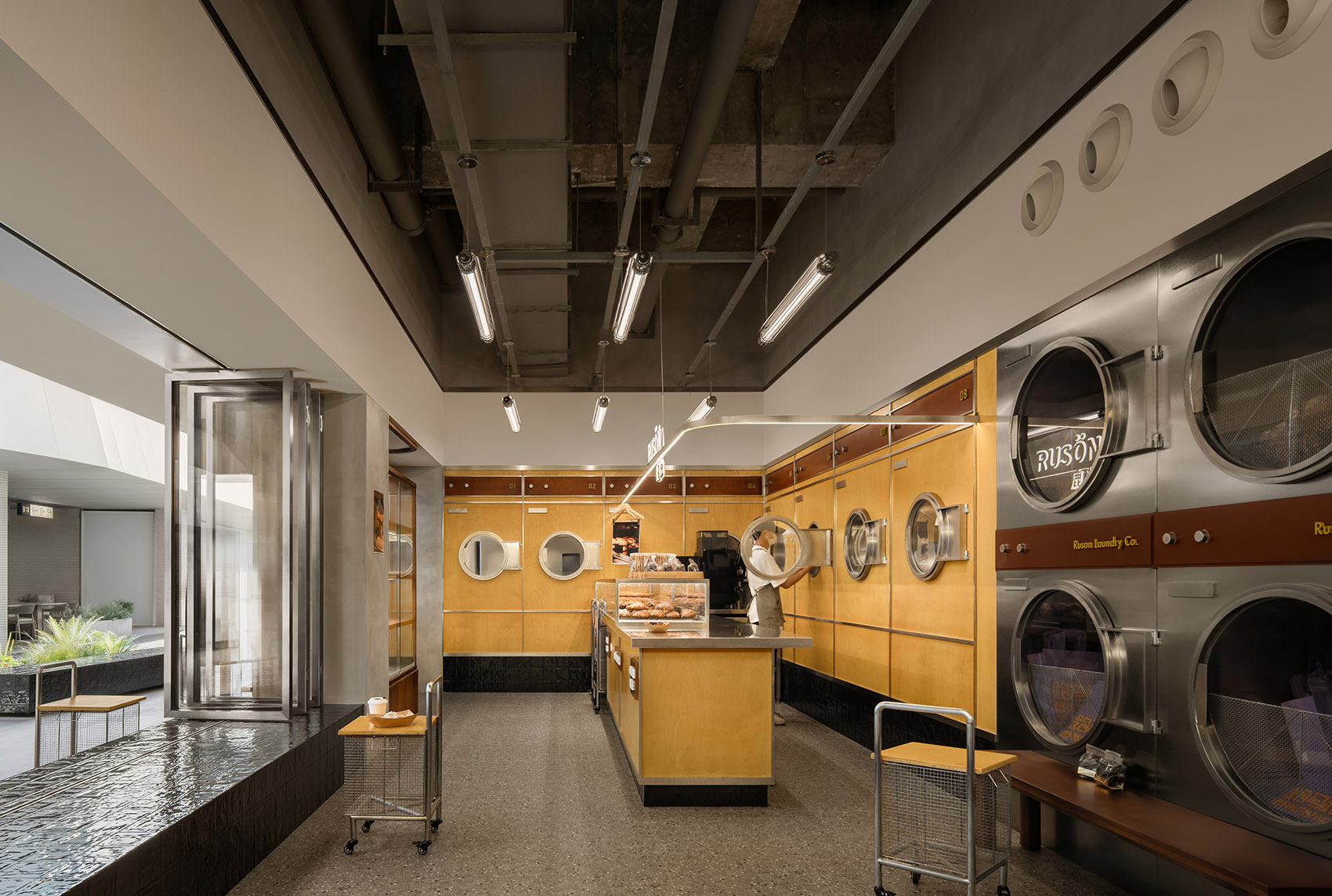 PAOMACHANG&RUSON by GE Production - 谷德设计网