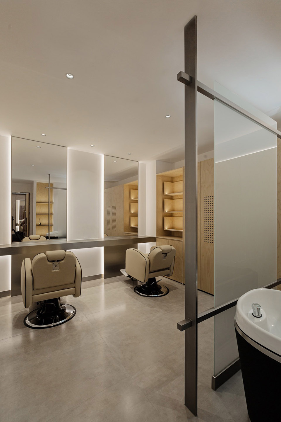 Mix SHOW hair design salon by A.N.D Studio - 谷德设计网