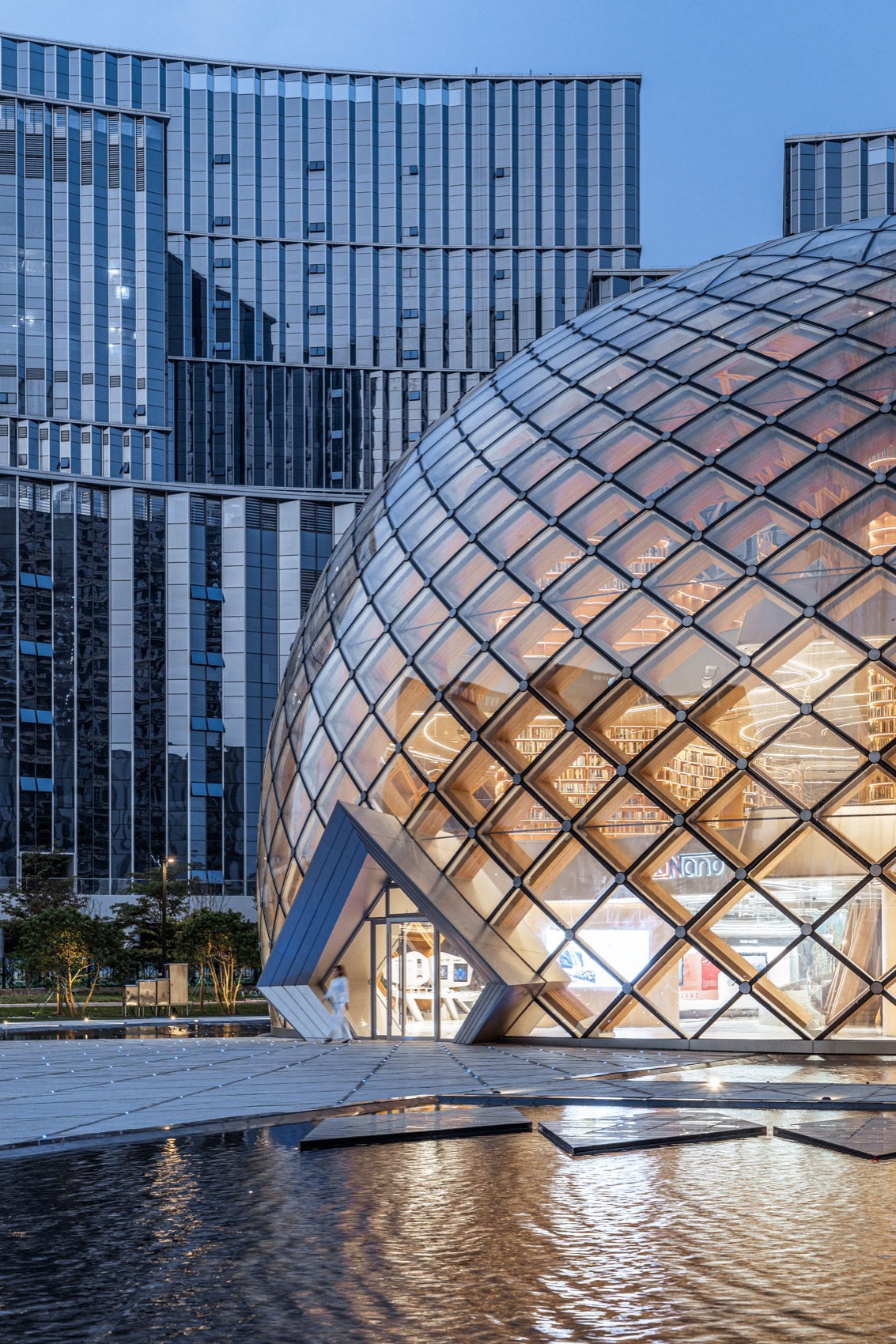 The Exhibition Center of CANNANO by HOT DESIGN - 谷德设计网