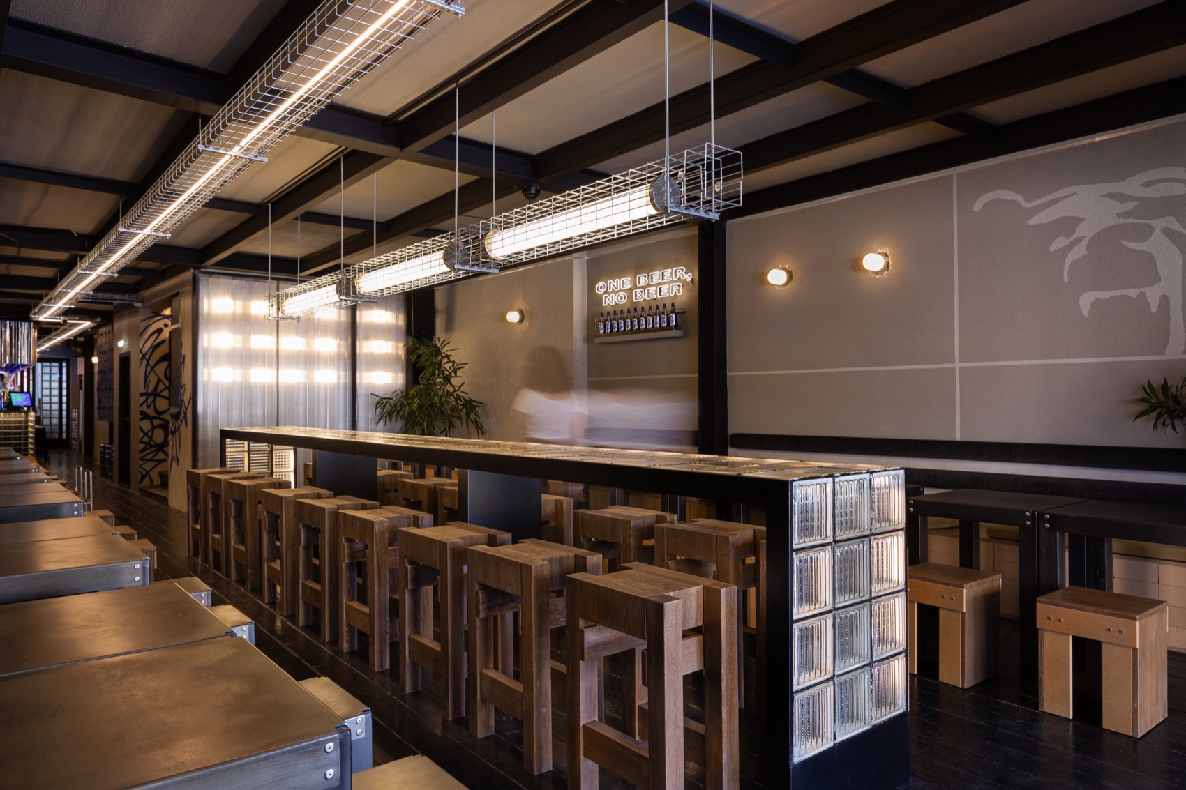 AYI Pub by BARN Arch. - 谷德设计网