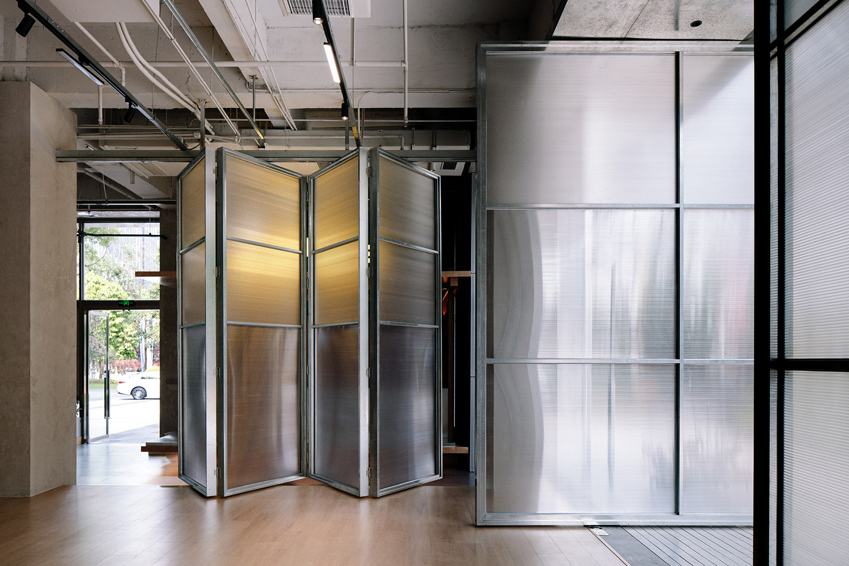 Monster Tribe by VARI Design - 谷德设计网