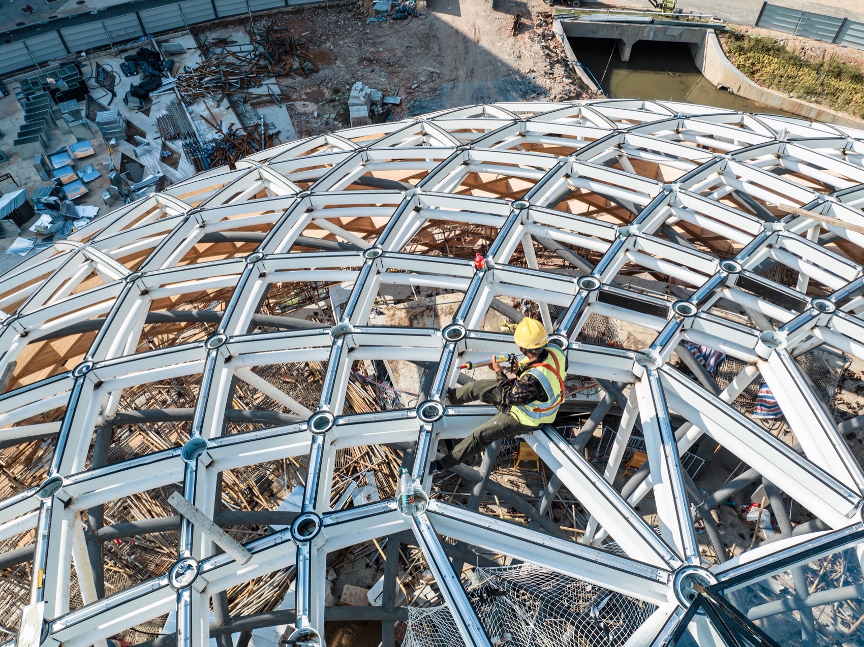 The Exhibition Center of CANNANO by HOT DESIGN - 谷德设计网