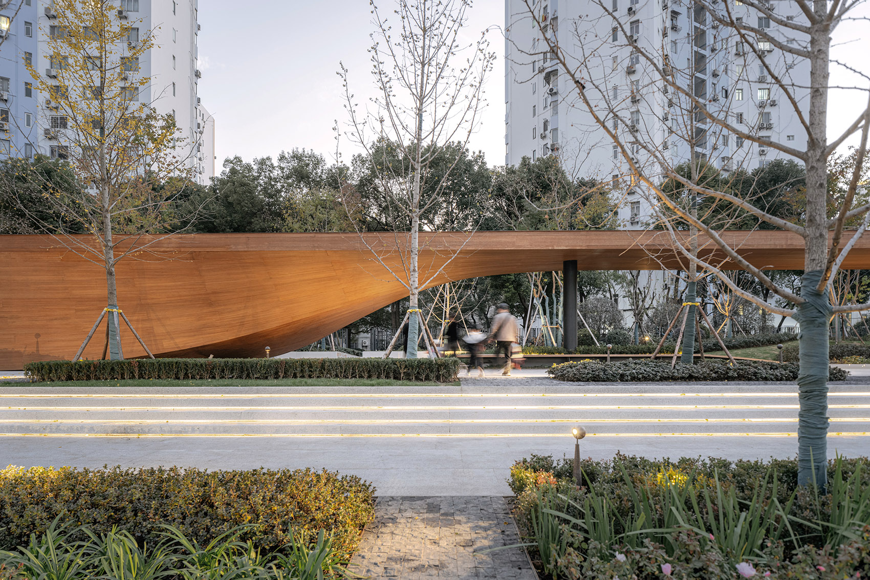 Caoxi Road Pocket Park, Shanghai by VIASCAPE design - 谷德设计网