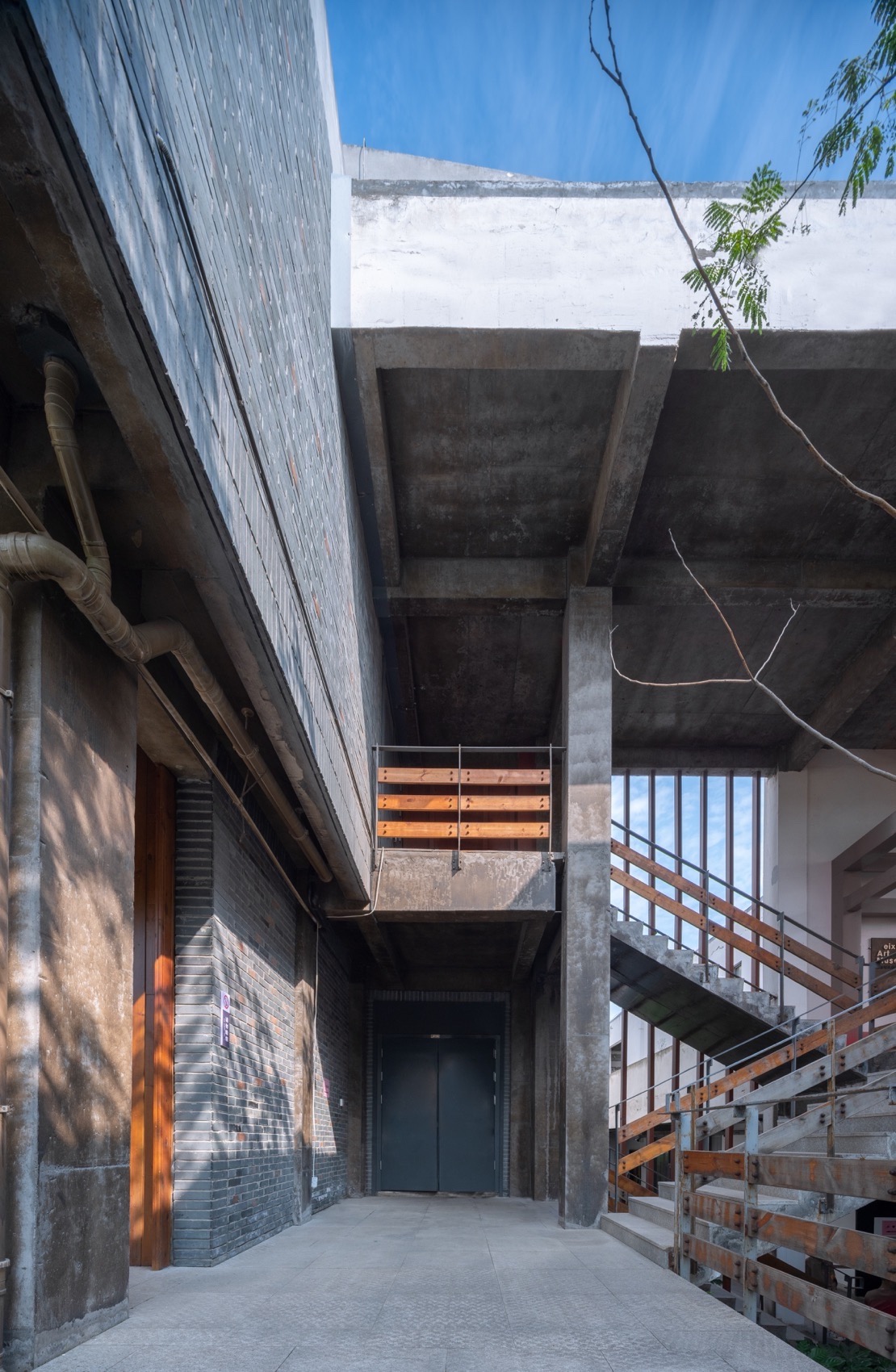 Jingchu Intangible Cultural Heritage Park by Jihe Design Studio - 谷德设计网