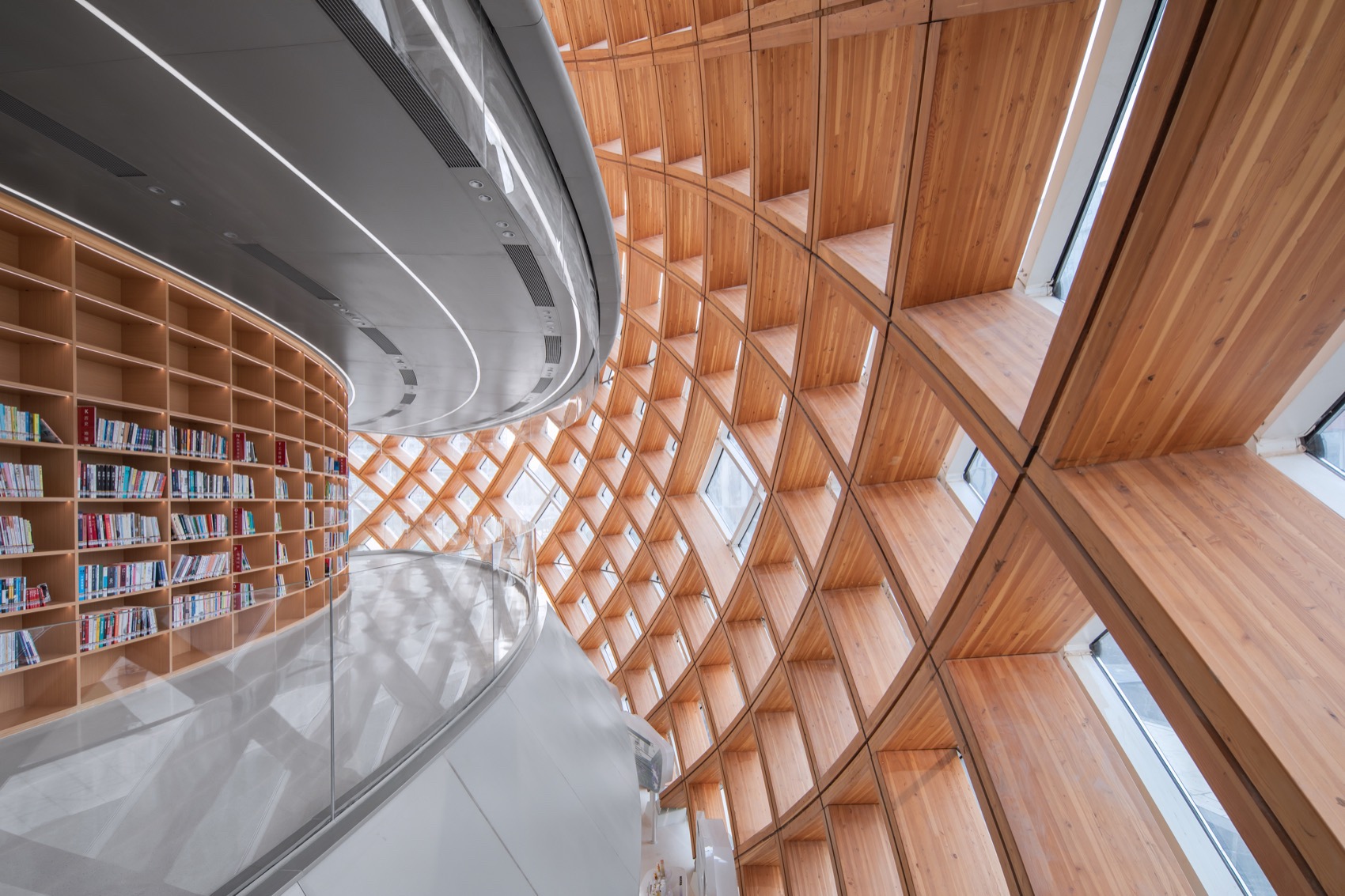 The Exhibition Center of CANNANO by HOT DESIGN - 谷德设计网