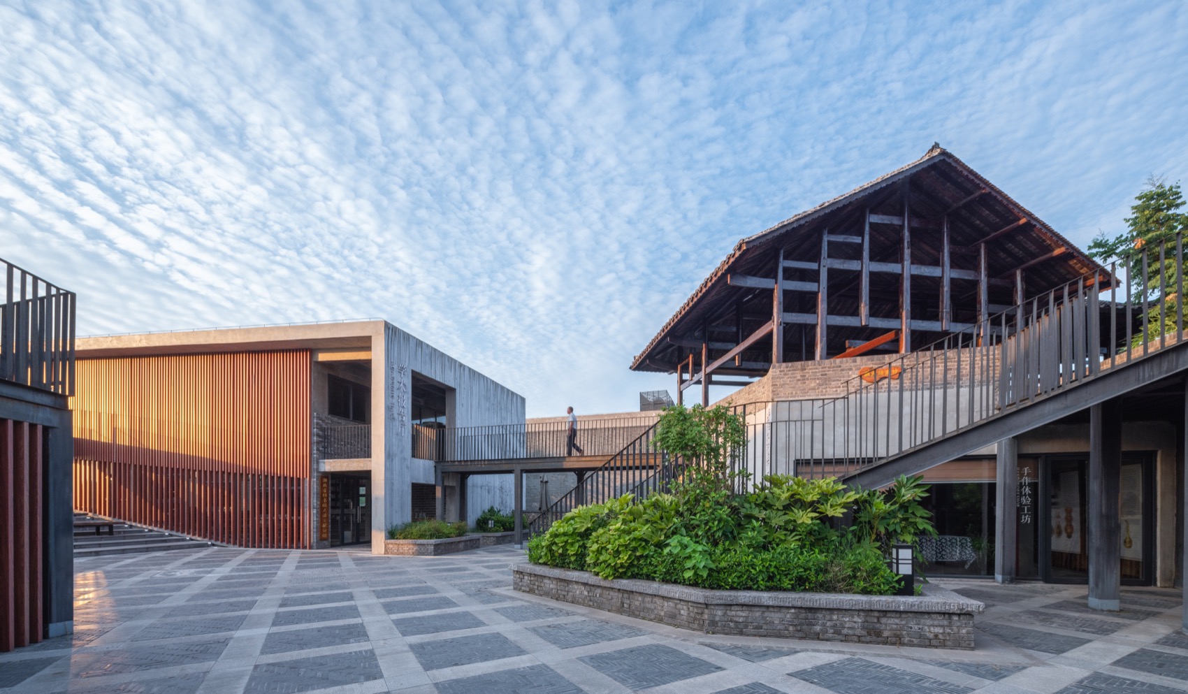 Jingchu Intangible Cultural Heritage Park by Jihe Design Studio - 谷德设计网