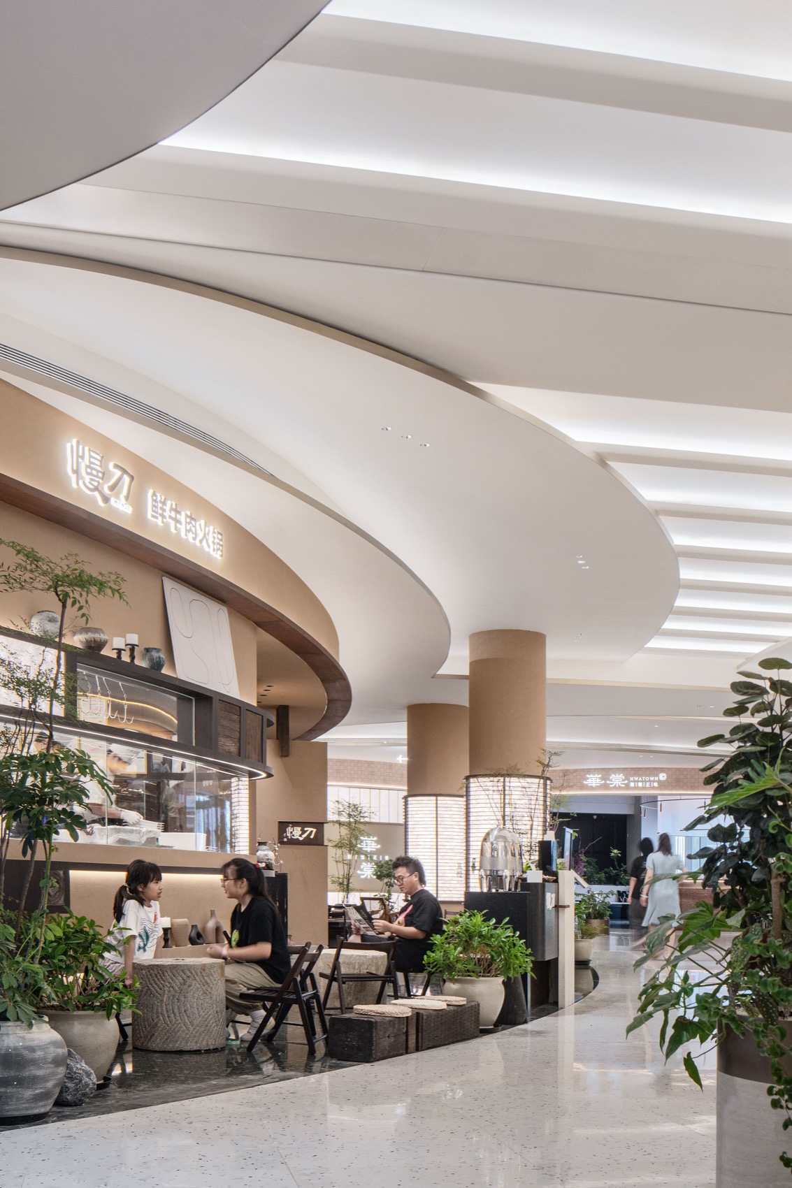 Foodie Sky, Hefei MixC by Atelier Global - 谷德设计网