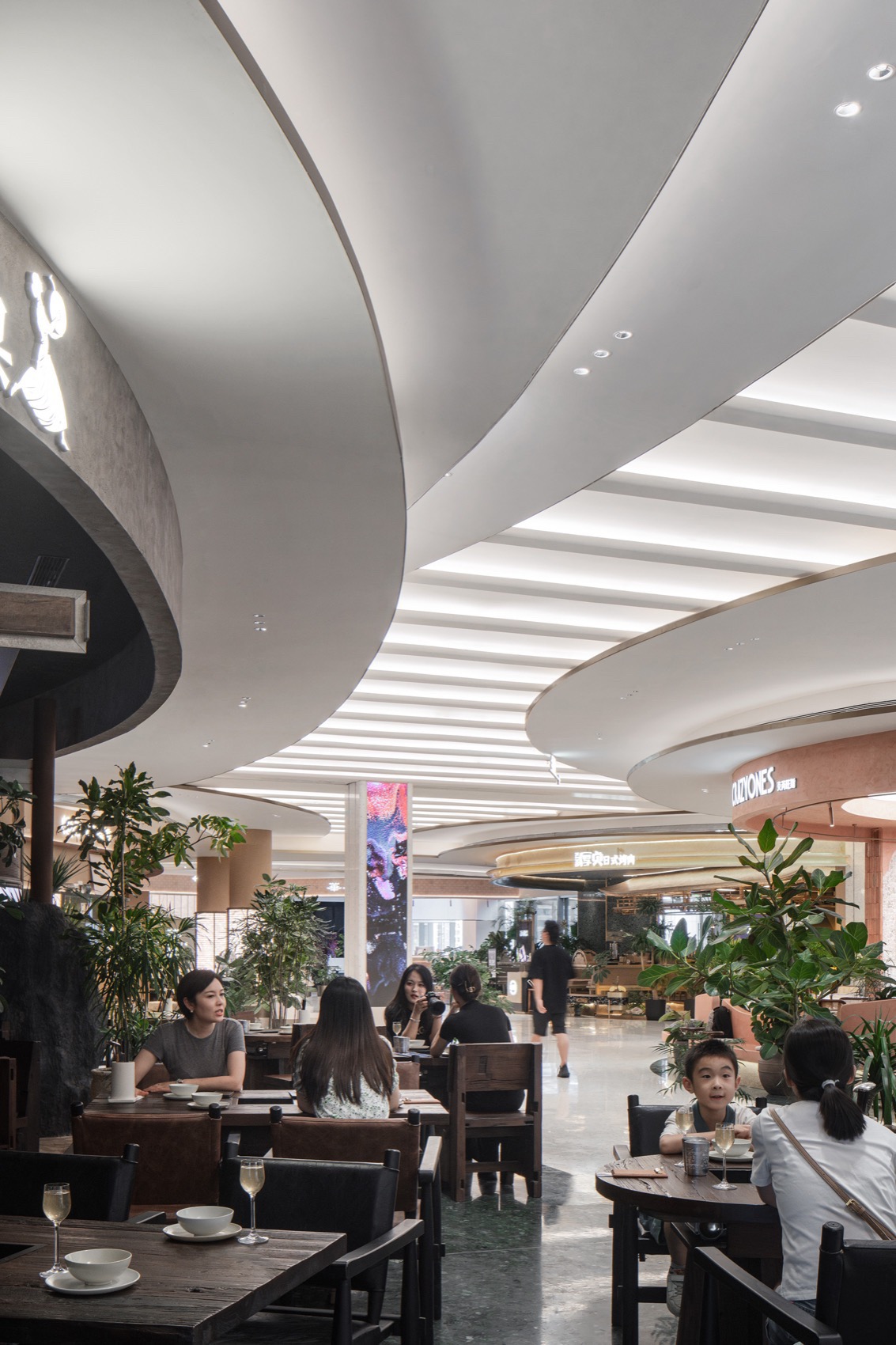 Foodie Sky, Hefei MixC by Atelier Global - 谷德设计网