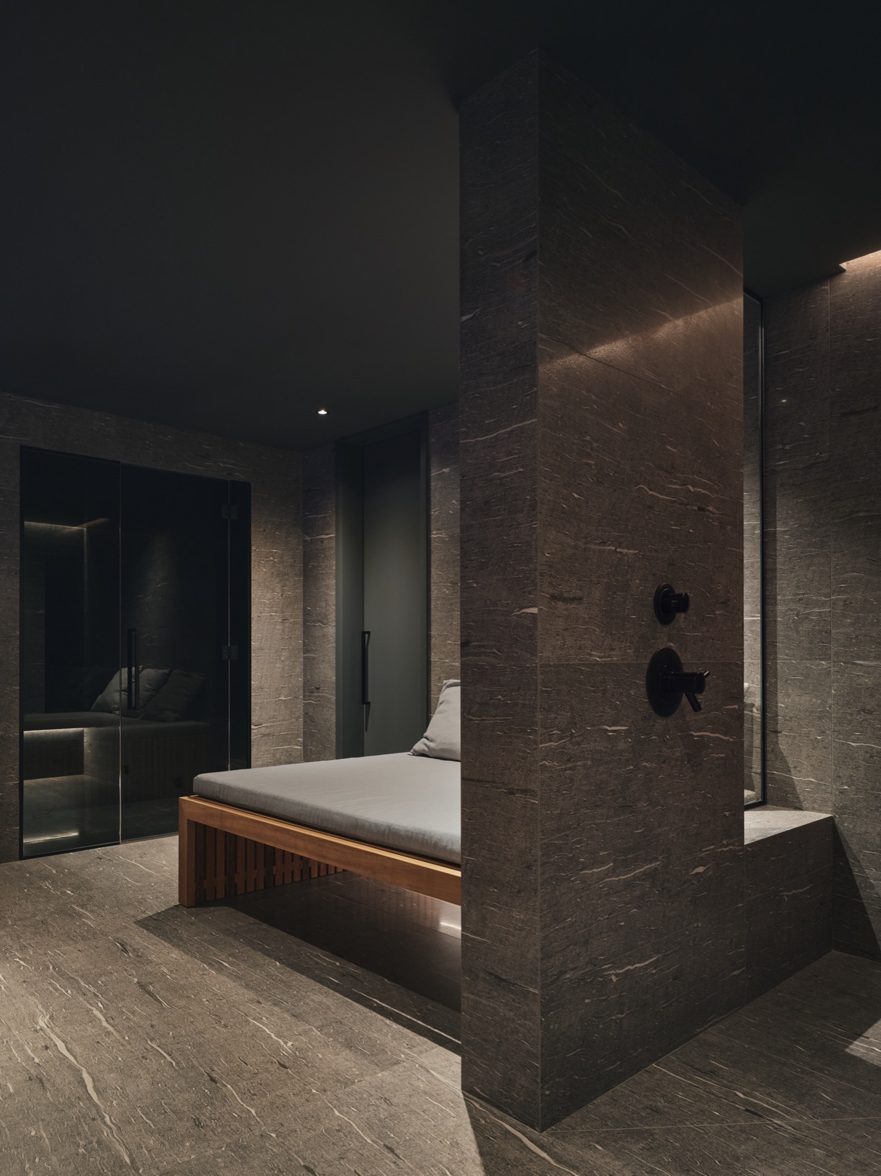 Suite 201 by MU Architecture - 谷德设计网