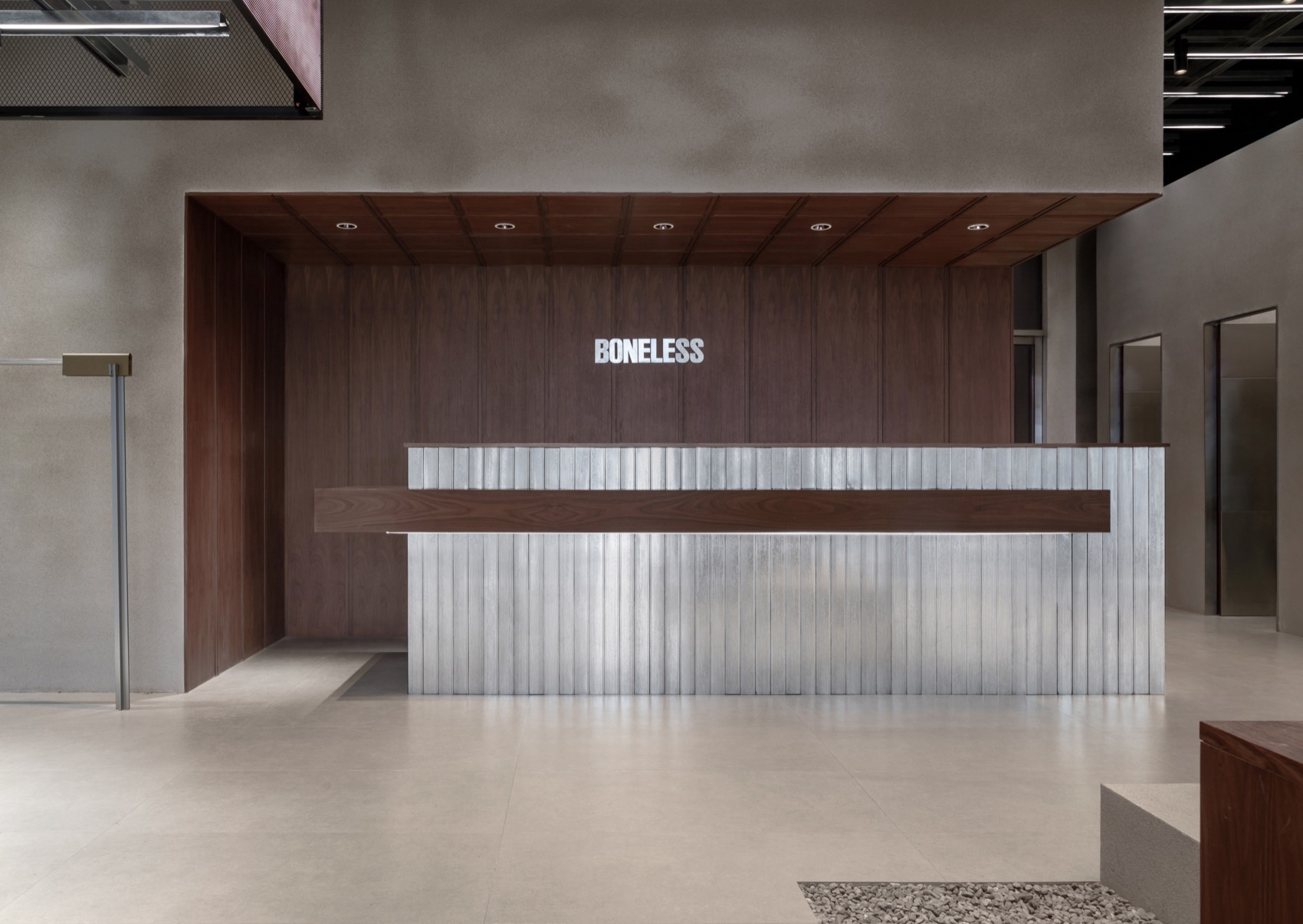BONELESS 服装店郑州银泰分店 / 脚本建筑研究室 - 谷德设计网