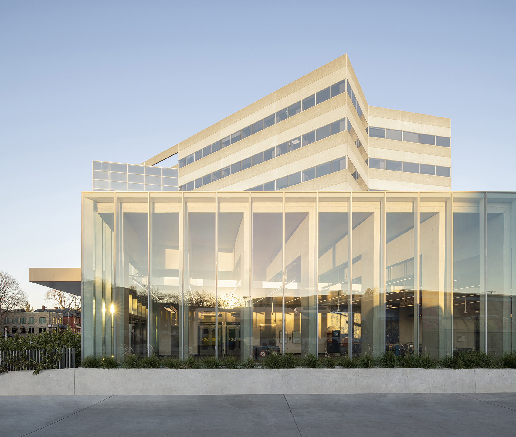 The Vendôme Multimodal Hub Pôle by Bisson Fortin + Provencher_Roy ...