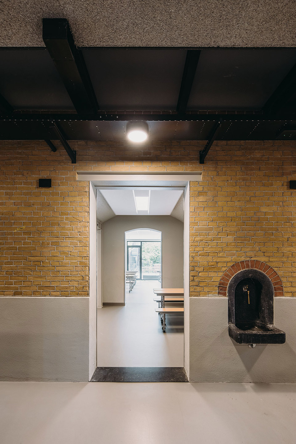 The British School of Amsterdam by Atelier PRO architects - 谷德设计网