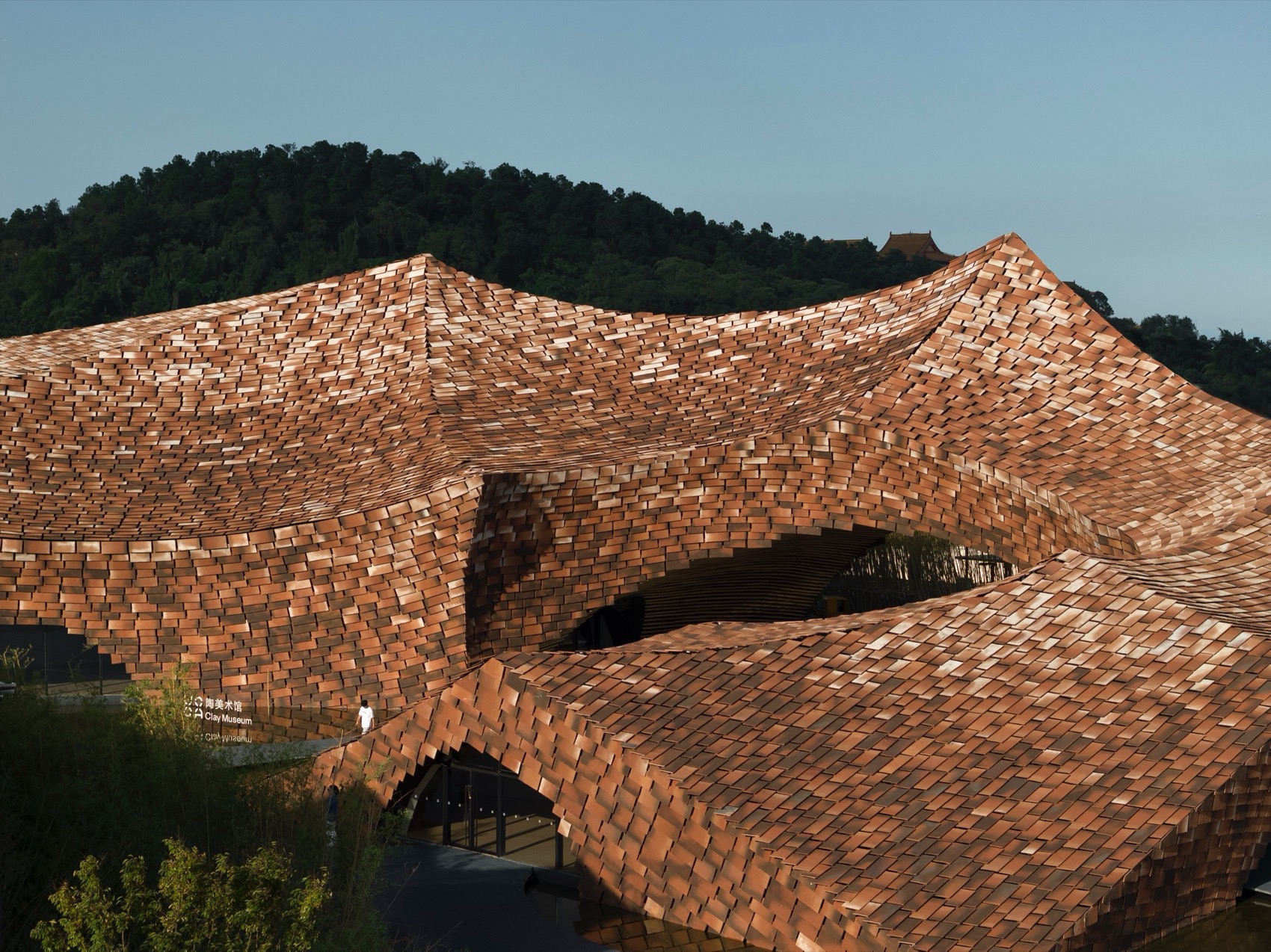 UCCA Clay Museum, China by Kengo Kuma and Associates - 谷德设计网