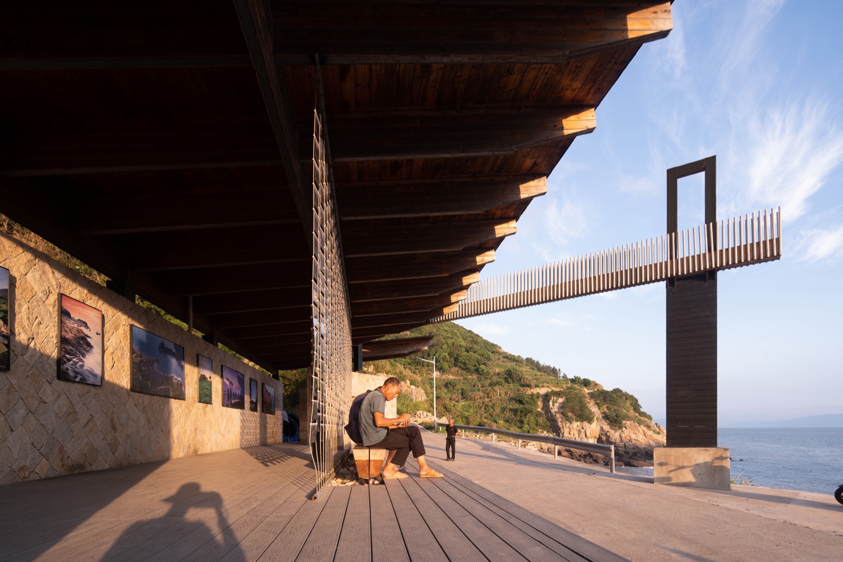 Dongjiao Village bus station by tobe Architecture - 谷德设计网